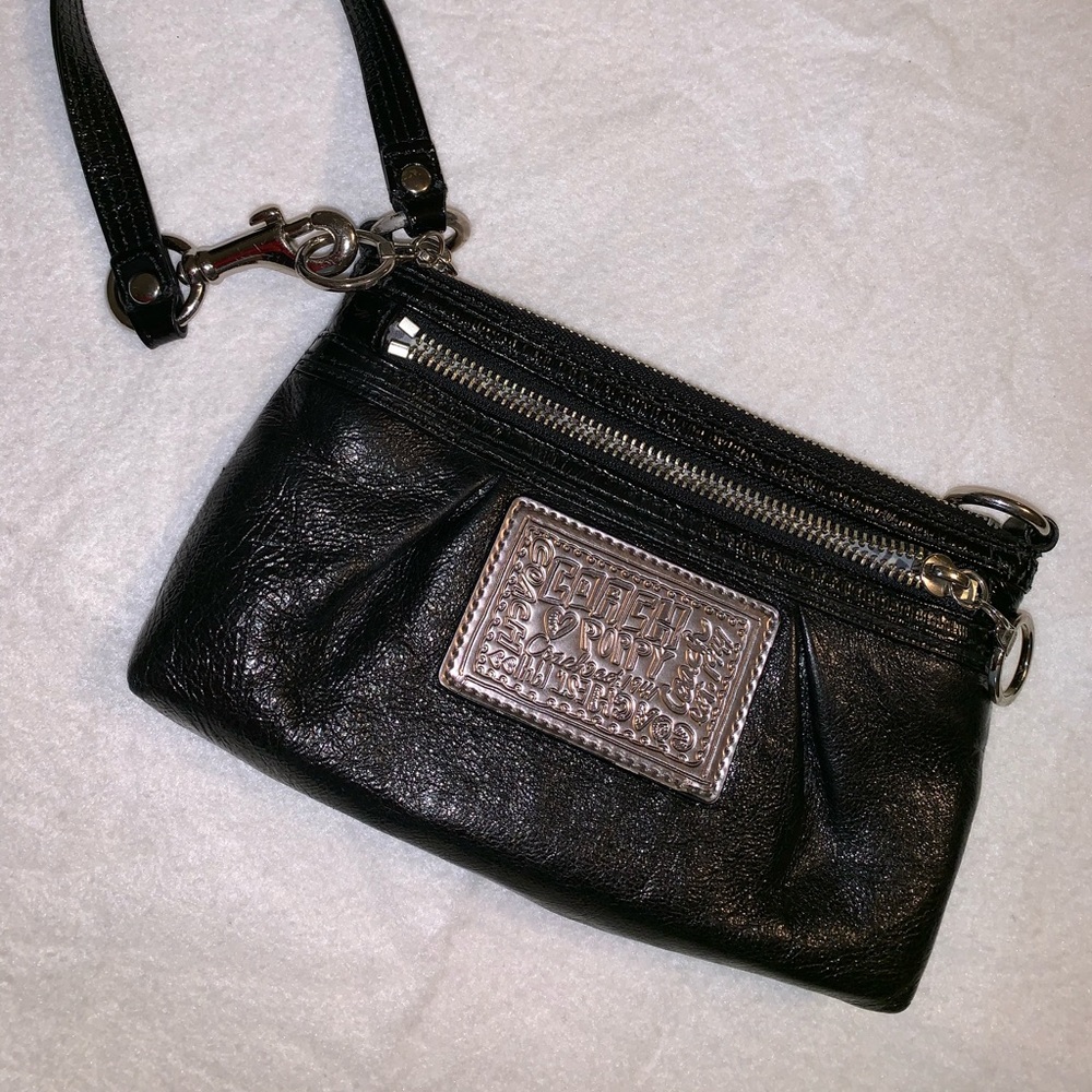 Coach Poppy Patent Leather Wrislet - Gem